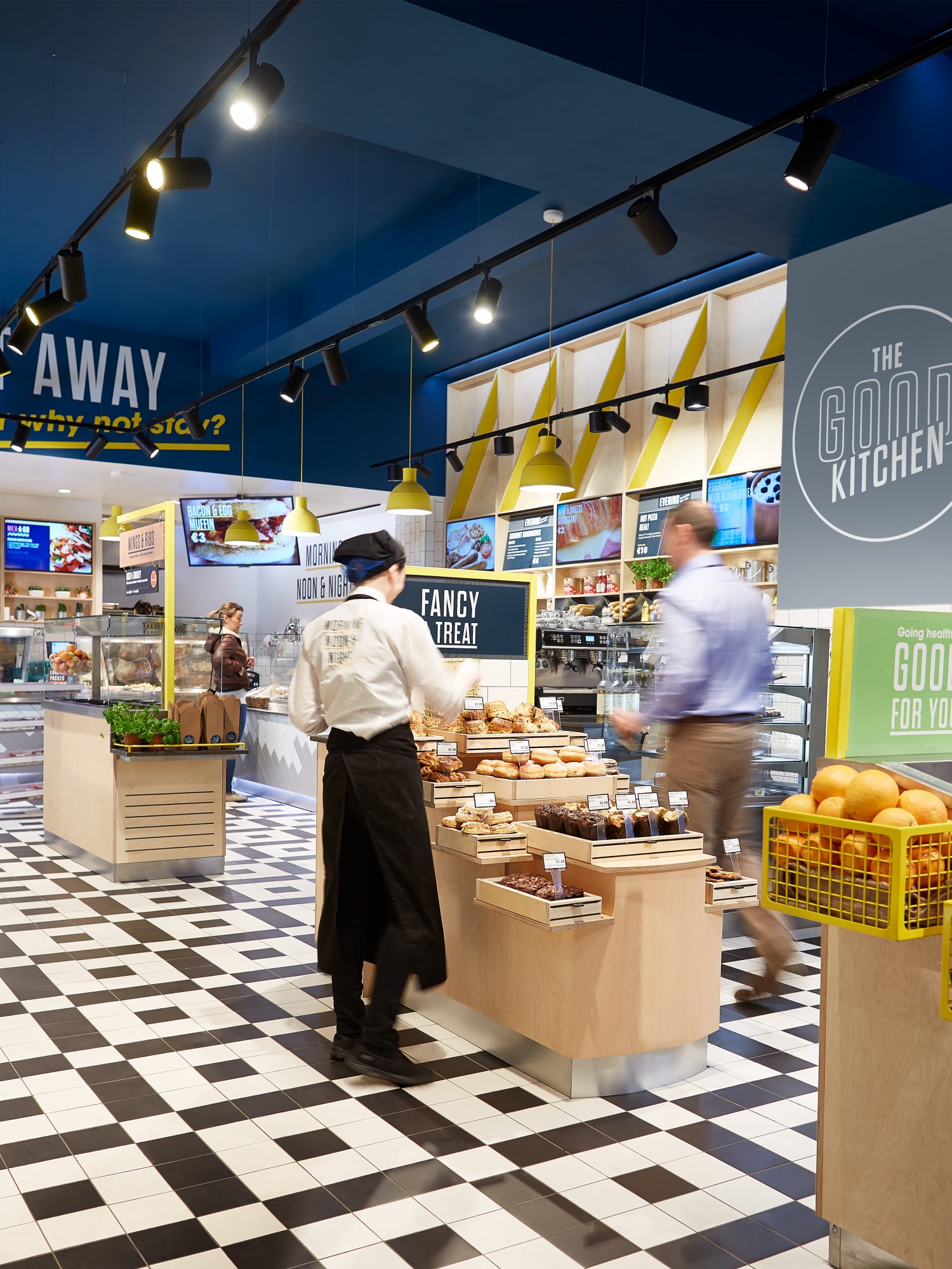 Centra | Convenience Supermarket Brand and Format Design | Household